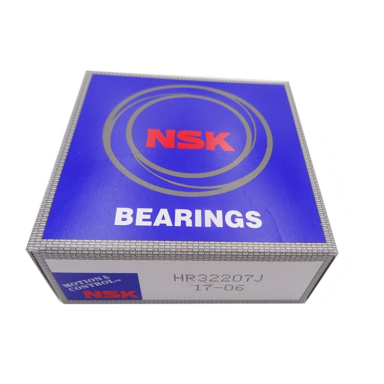 NSK 32207 bearing 35*72*24.25mm Tapered roller bearings 32207